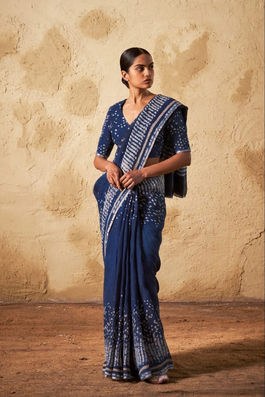 Sari – Anavila