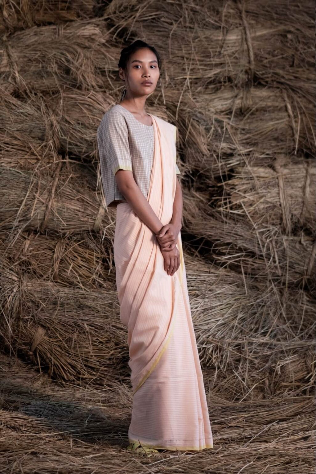 Peach Grisma Dhari Sari – Anavila