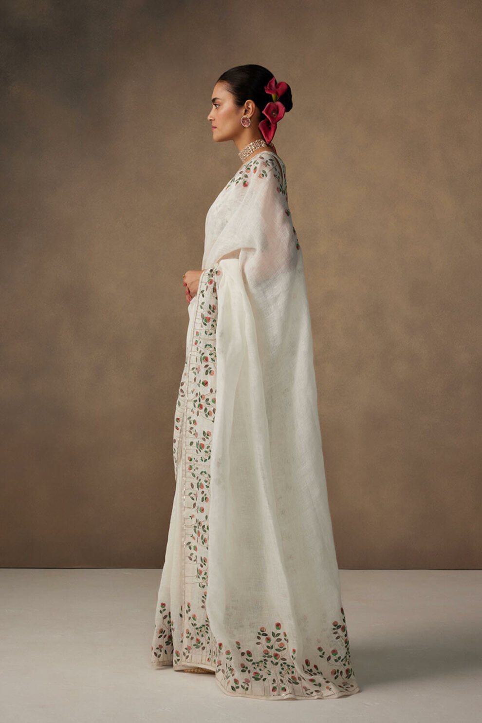 Ivory Linen Applique Sari – Anavila