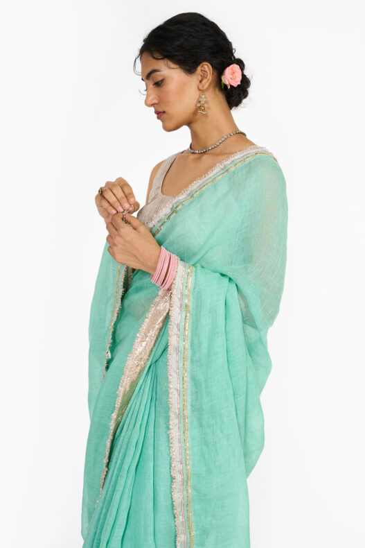 Jade Gota Kinari Sari – Anavila