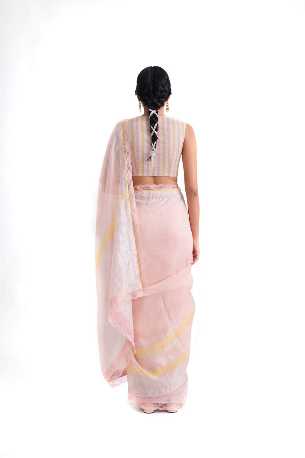 Sehar Peach Sari – Anavila